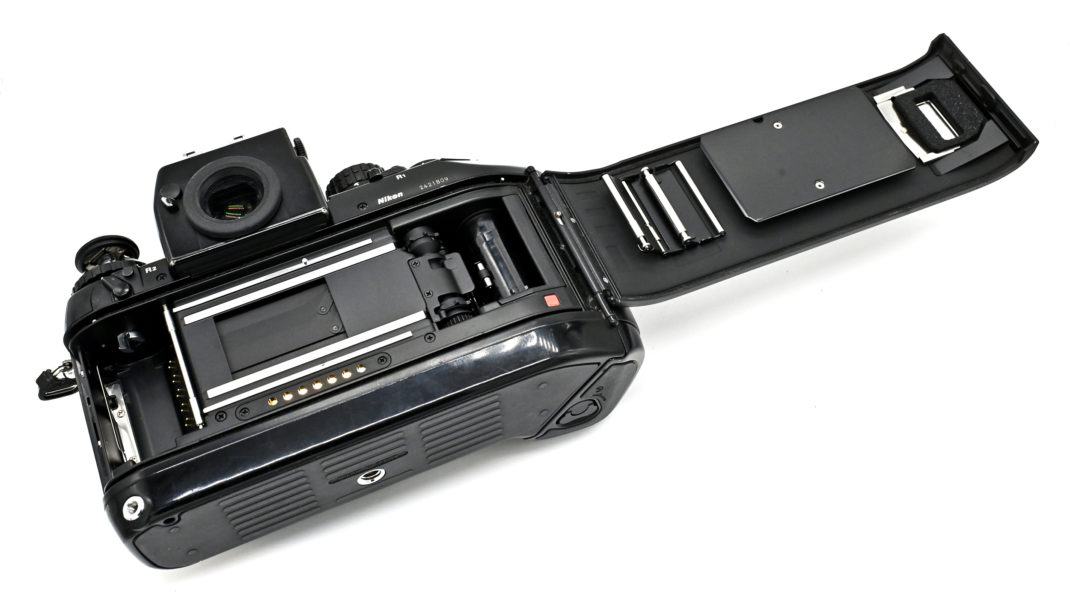 Review: The Nikon F4 – davidde.com
